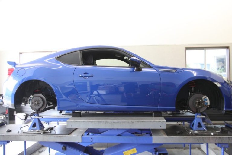 BRZ ZC6 1G締めと四輪アライメント ｜ カー用品持込取り付け専門店 フラットフィールド ・四輪アライメント・サスペンション交換
